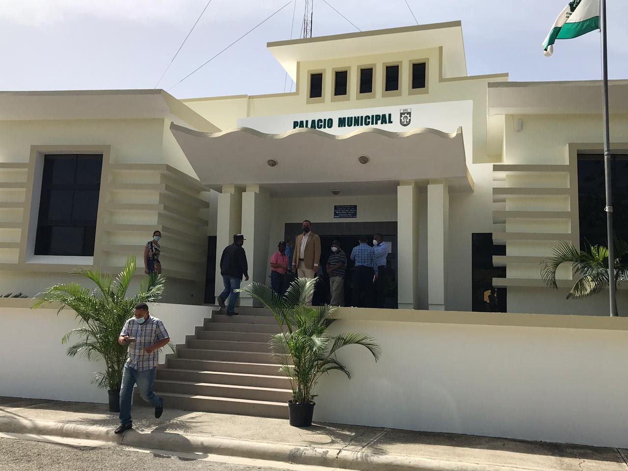 Alcaldía de Sabana Larga remodela su edificio - El Ocoeño